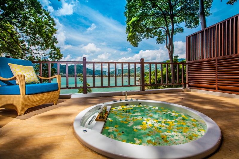 Immersed in nature, Breeze Spa delivers a unique sensory experience