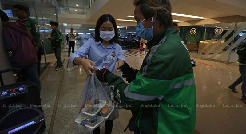 COVID-19 pushes plastic waste rise