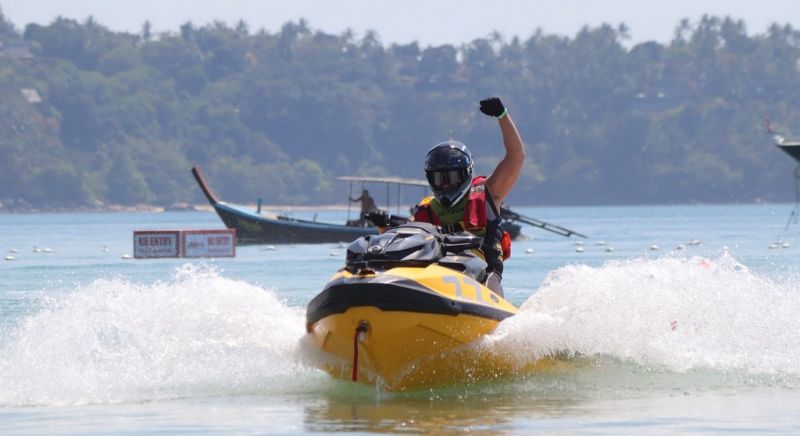 Radetic, Antoniak win Waterjet Offshore Championships