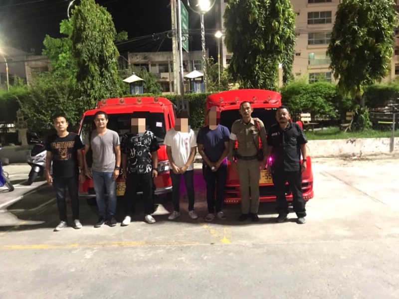 Patong tuk-tuk drivers charged for assault on tourist