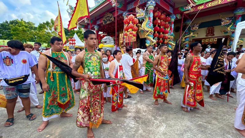 Guan Yu shrine gears up for street parades in Chalong, Karon