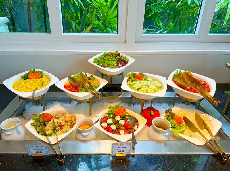 BEST SUNDAY BRUNCH IN PHUKET at Movenpick Myth Hotel