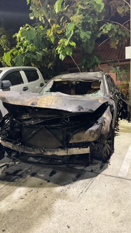 Patong Police deputy’s BMW destroyed by fire