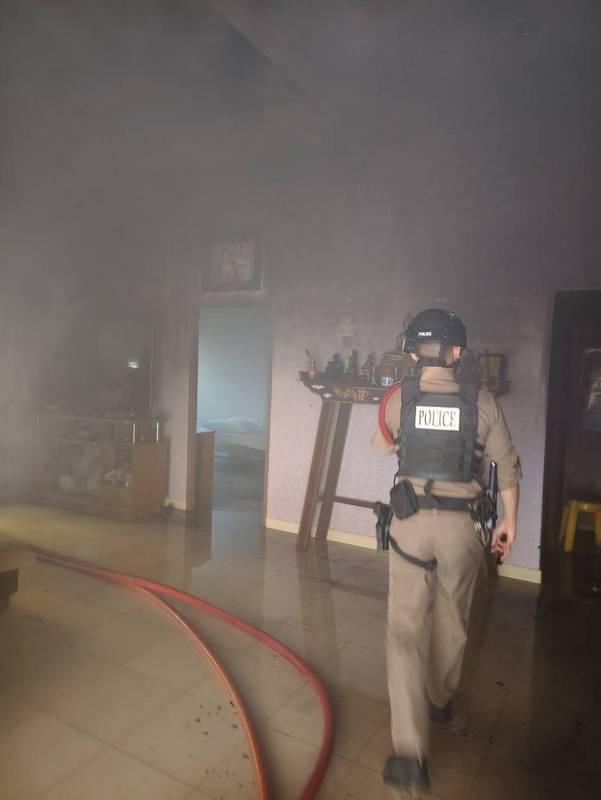 Two injured in Koh Kaew house fire