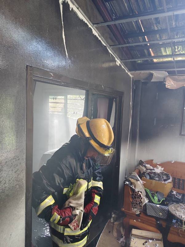 Two injured in Koh Kaew house fire